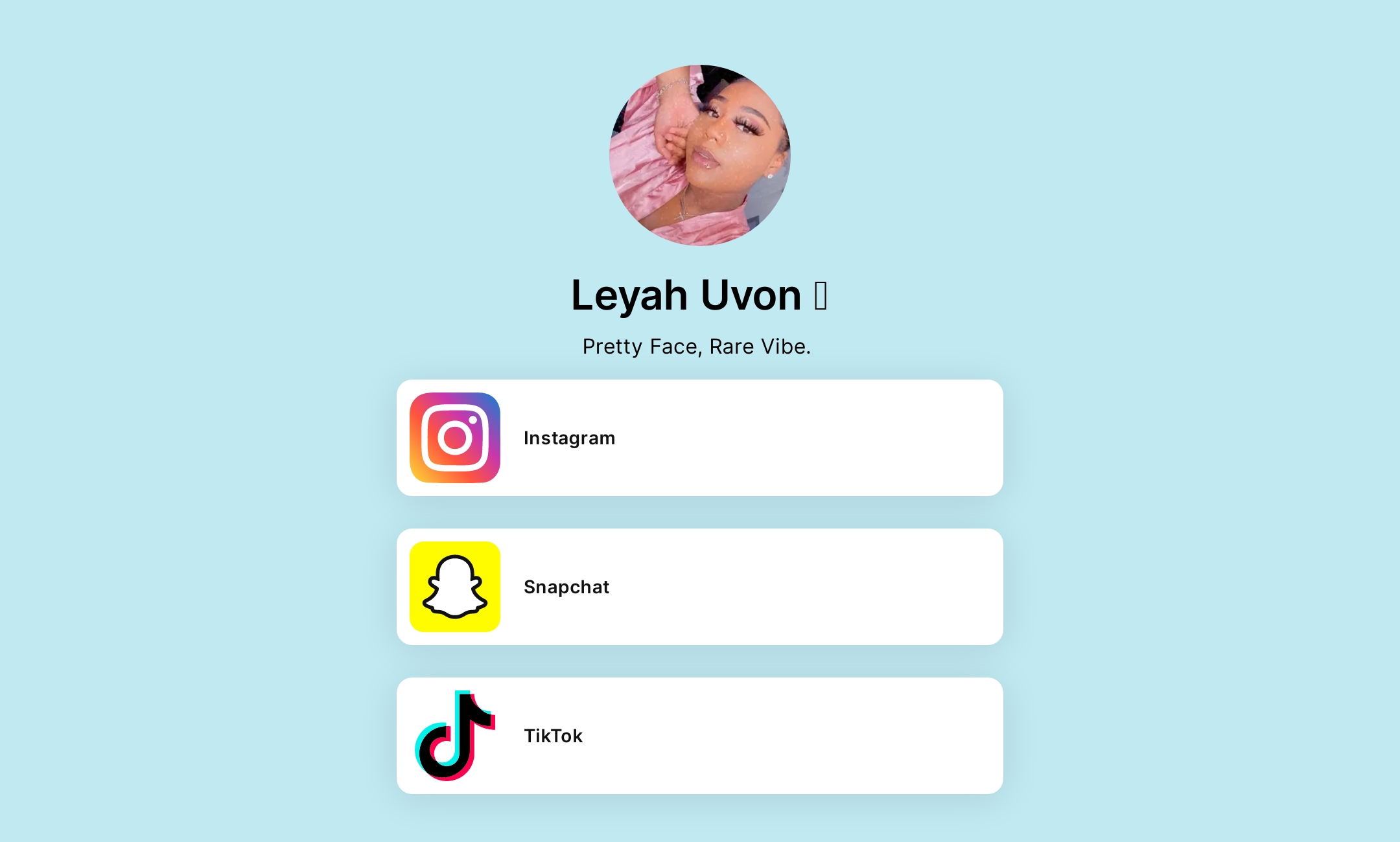 Leyah Uvon 🌸's Flowpage