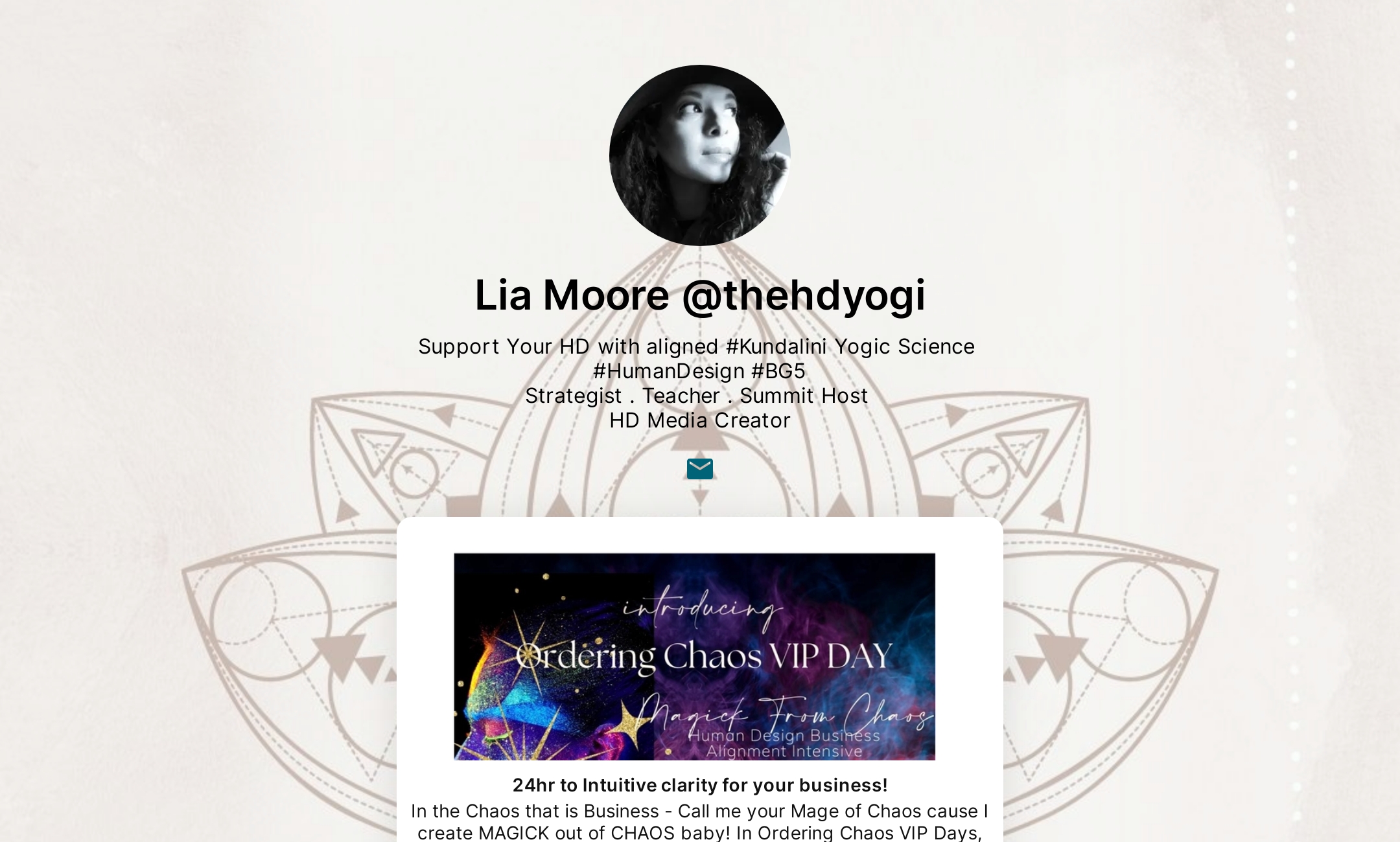 Lia Moore @thehdyogi's Flowpage